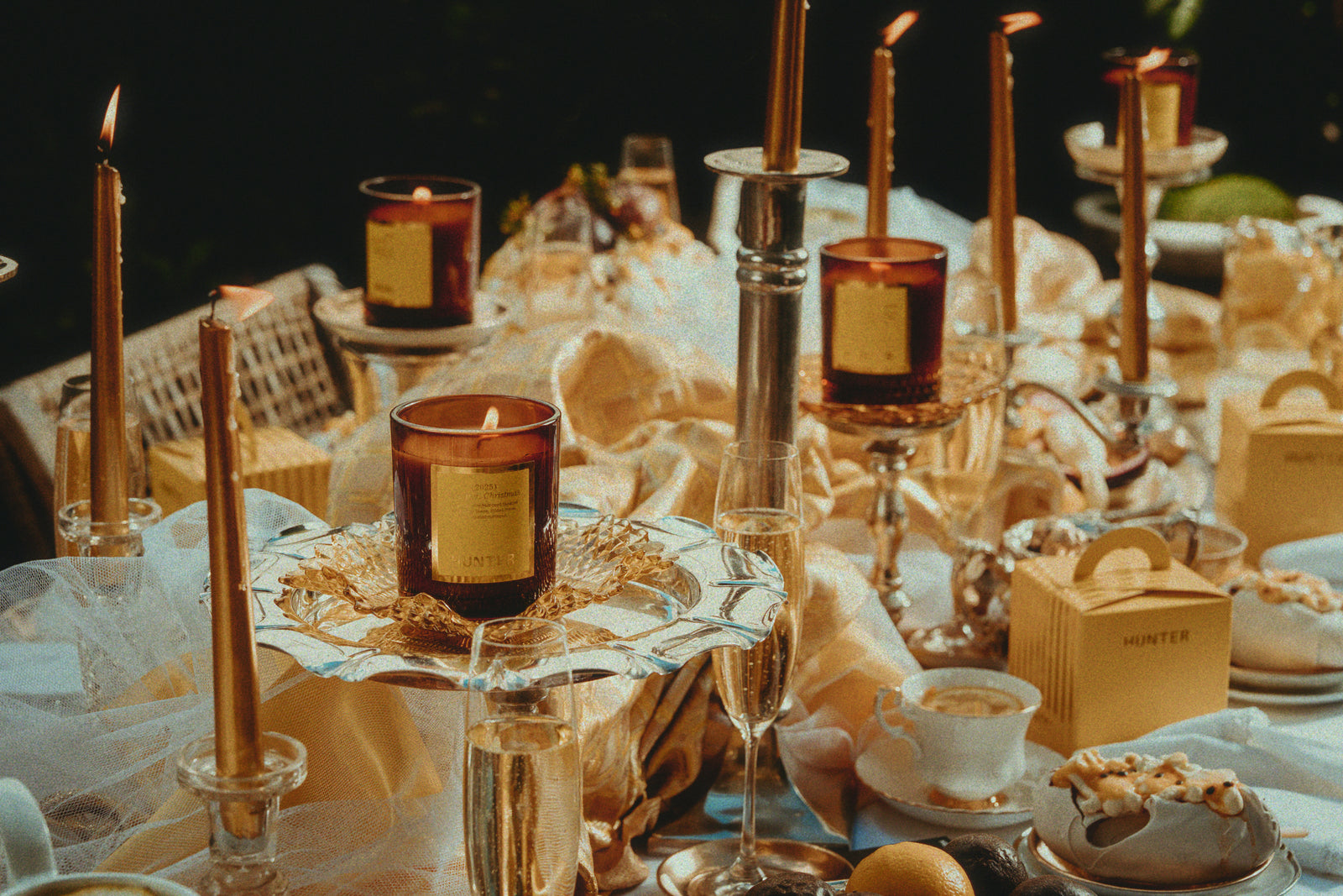 THE PAV | Christmas Candle | Hunter Candles